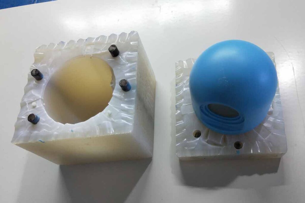 Vacuum Casting - Expert in 5-axis Machining and rapid prototyping