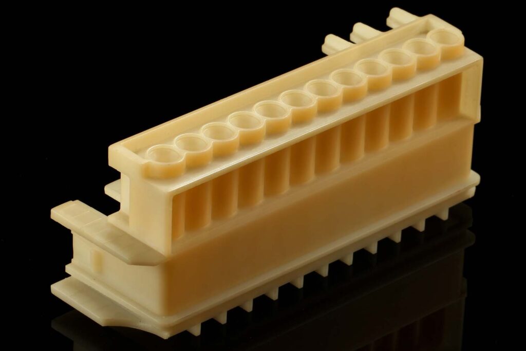 Rapid Prototyping - Expert in 5-axis Machining and rapid prototyping